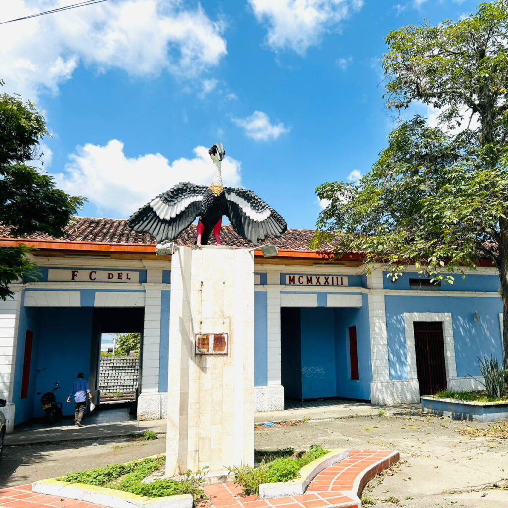 ESTACIÓN DEL FERROCARRIL - Zarzal en Ruta